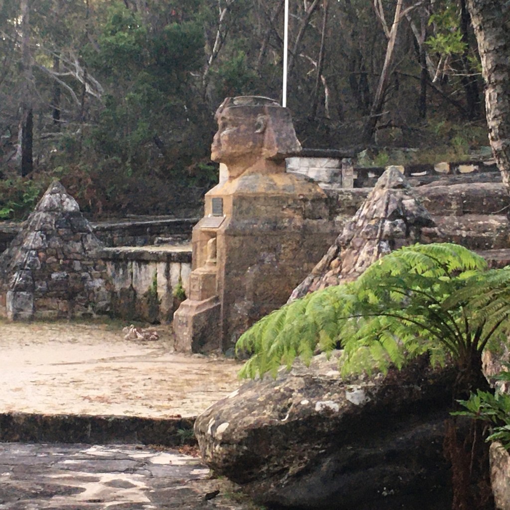 Harbour to Hawkesbury Track: Sphinx Memorial to Davidson Park Reserve ...